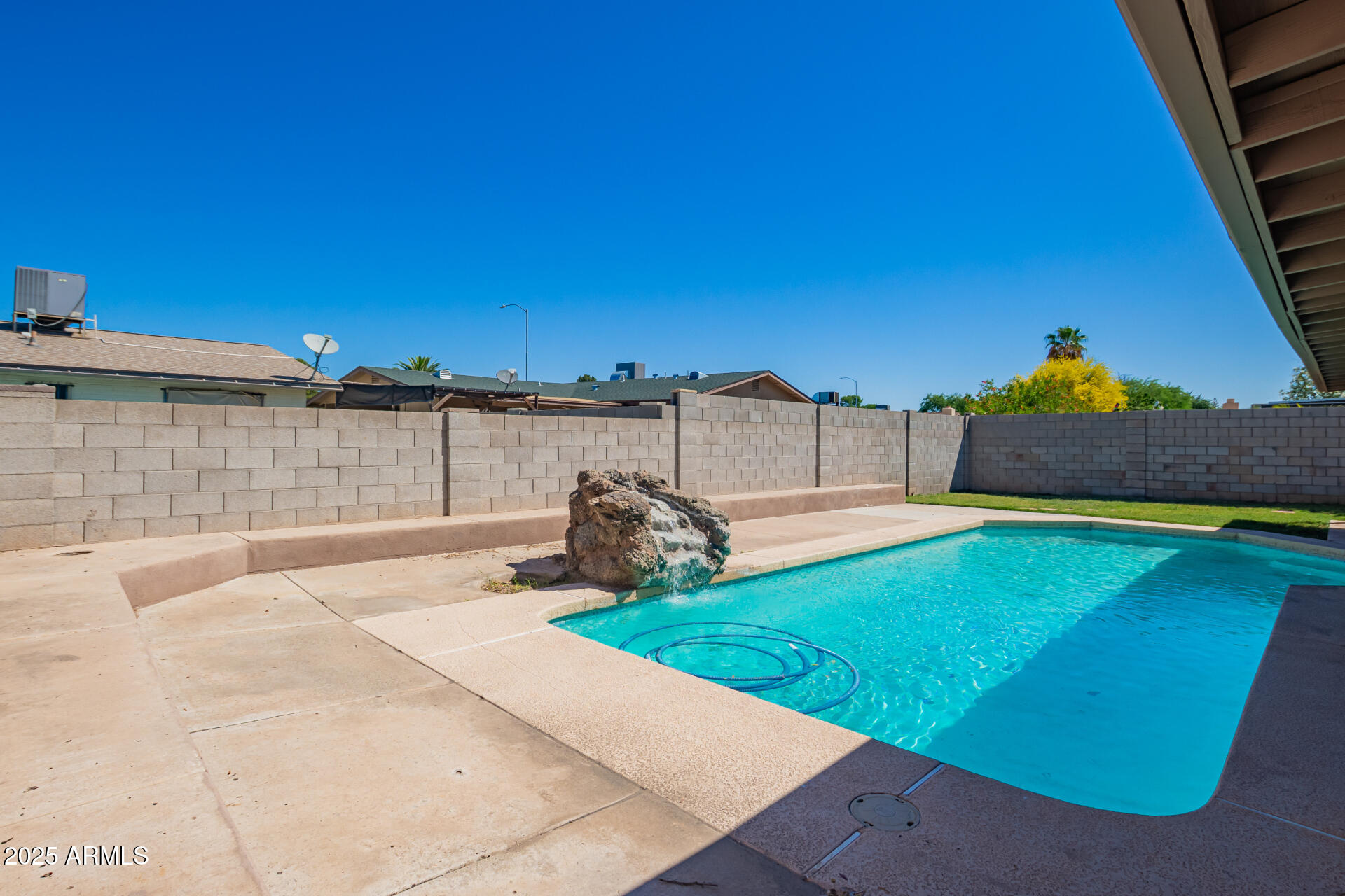 Roam | 1302 E Forge Ave, Mesa, AZ, 85204