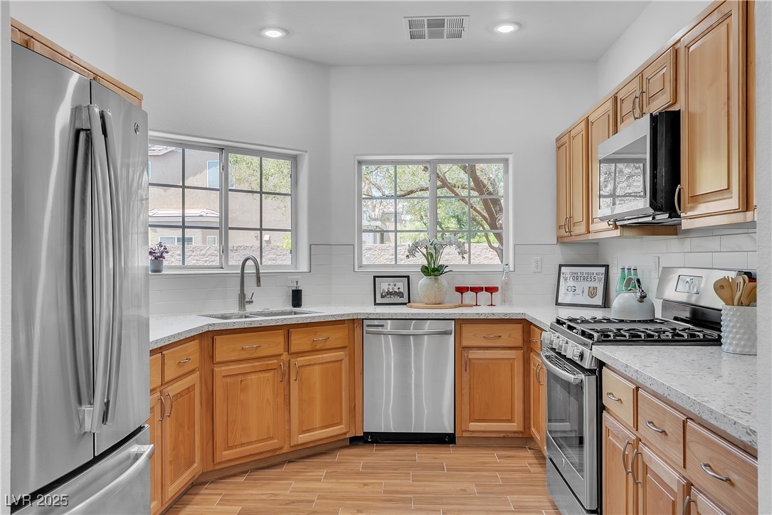 Roam | 9047 Harbor Wind Ave, Las Vegas, NV, 89178