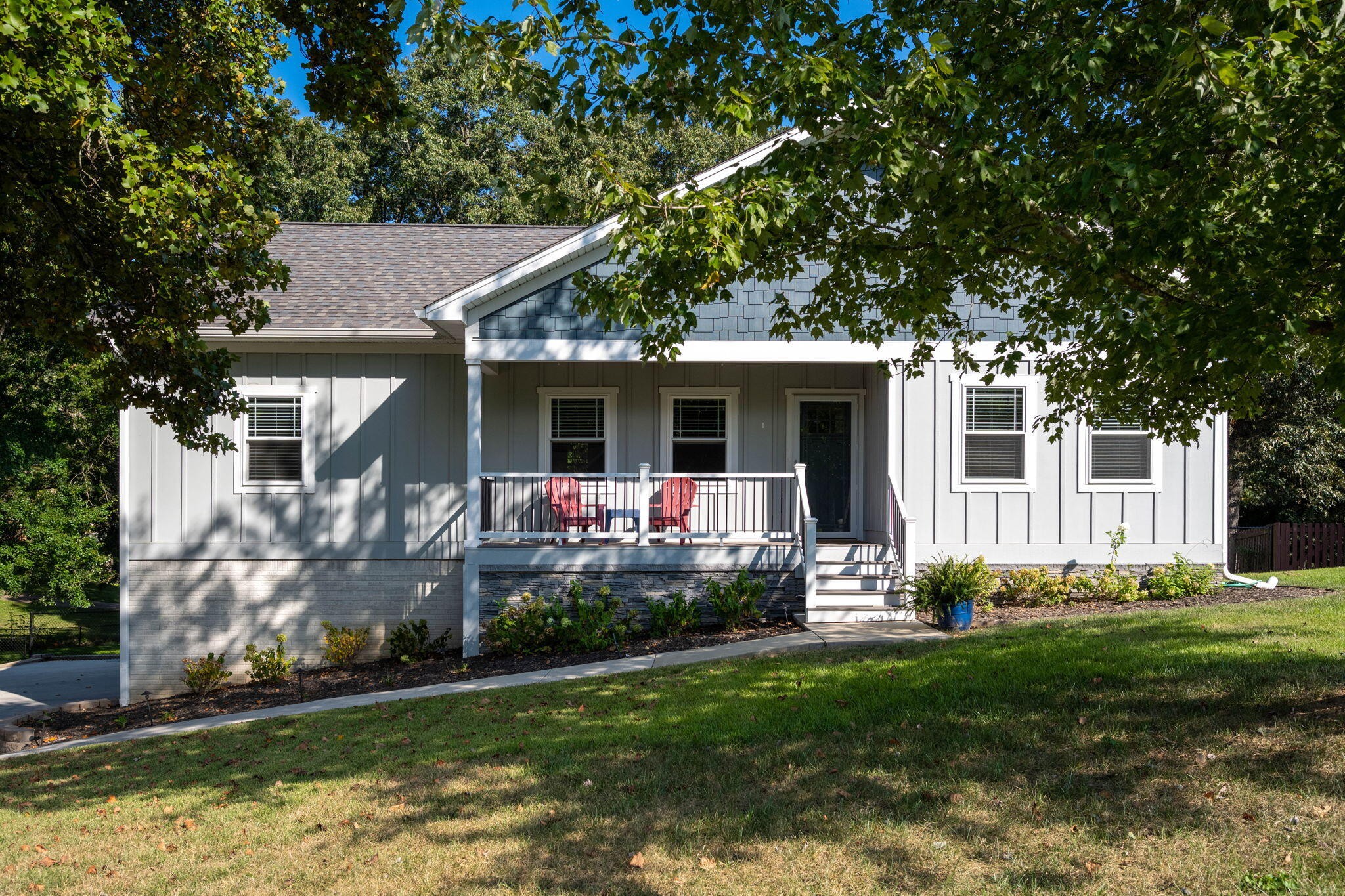 Roam | 9146 Woodoak Rd, Soddy Daisy, TN, 37379