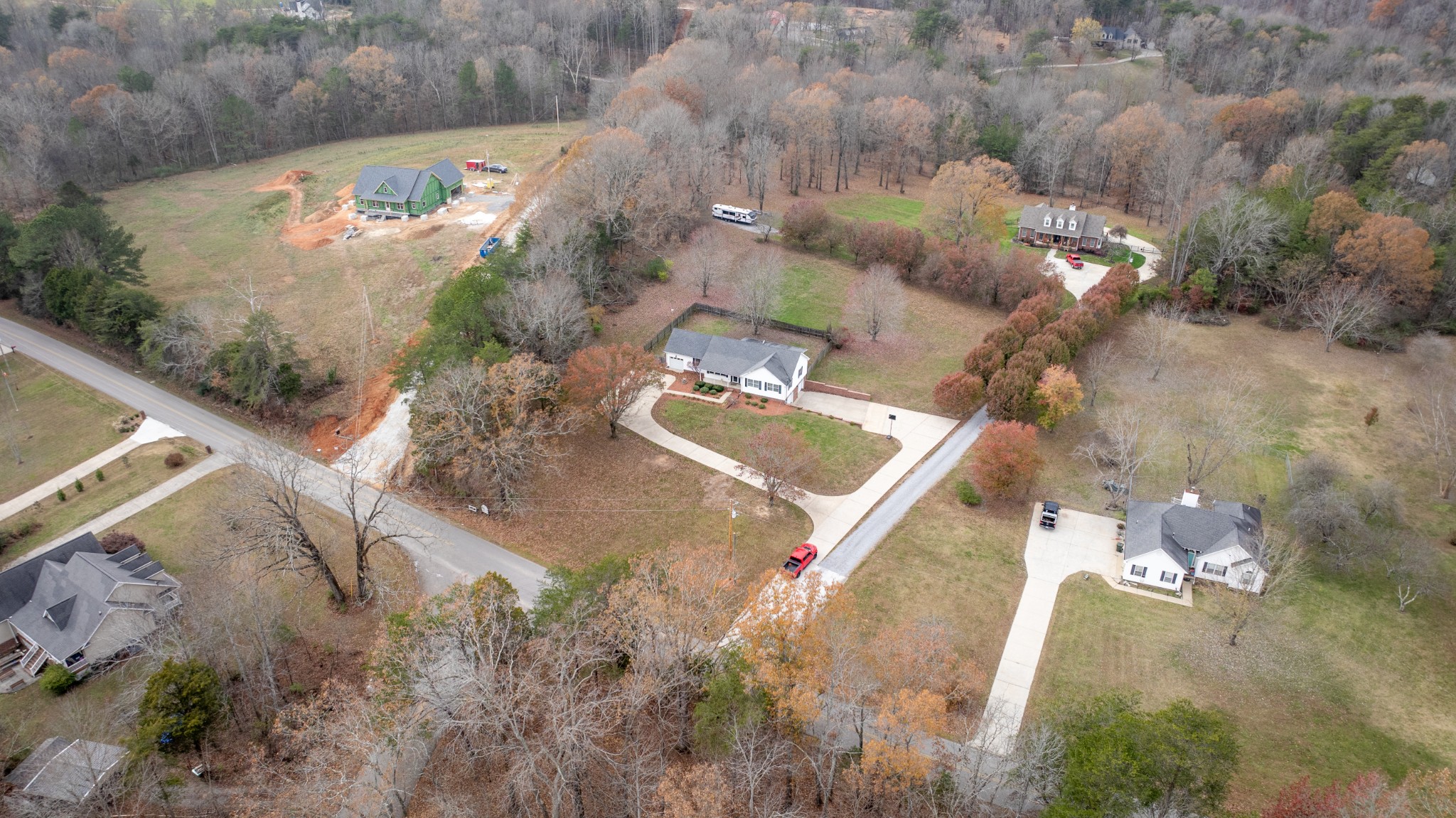 Roam | 1998 Spencer Mill Rd, Burns, TN, 37029