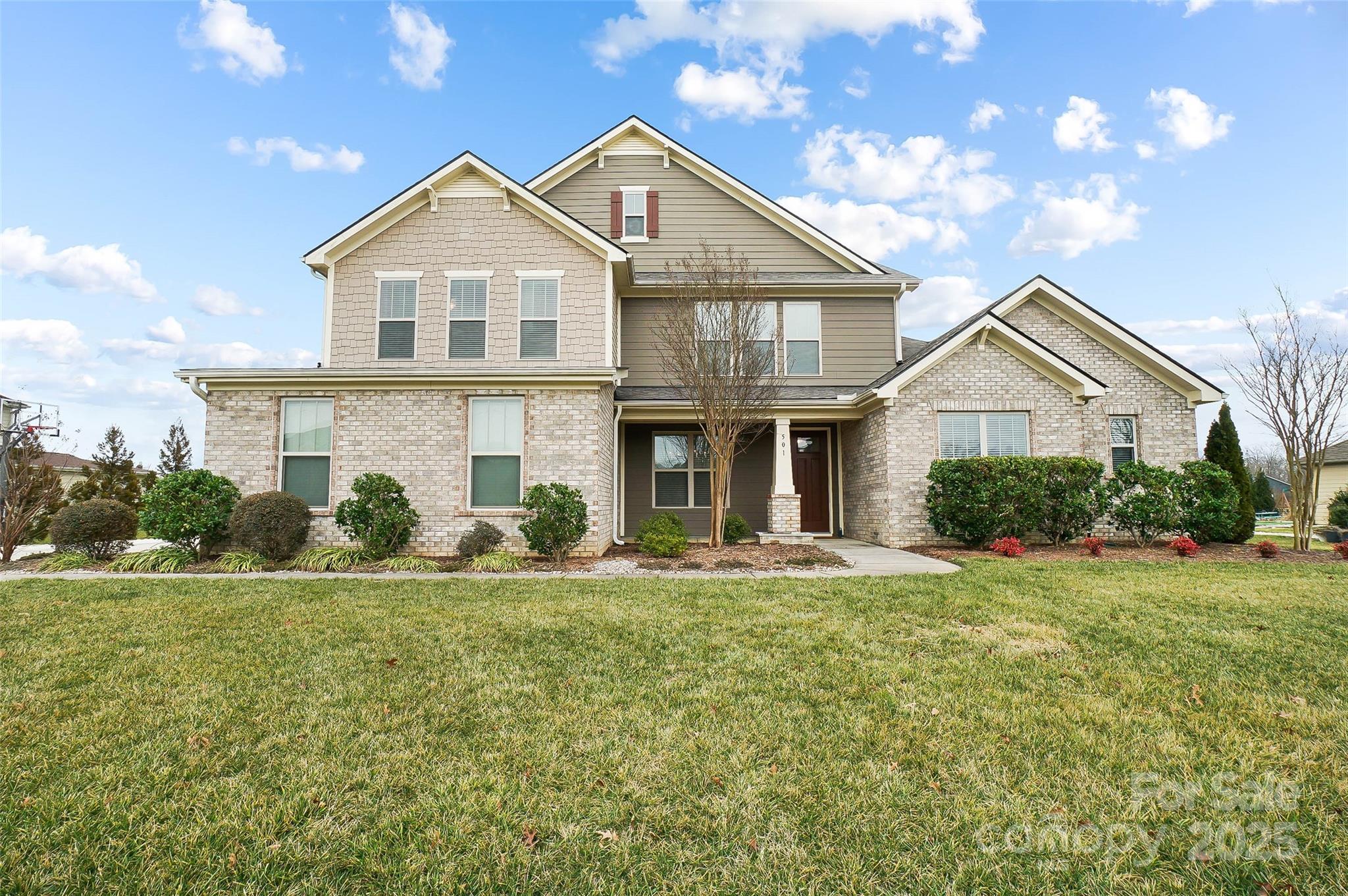 Roam | 501 Alucio Ct, Matthews, NC, 28104