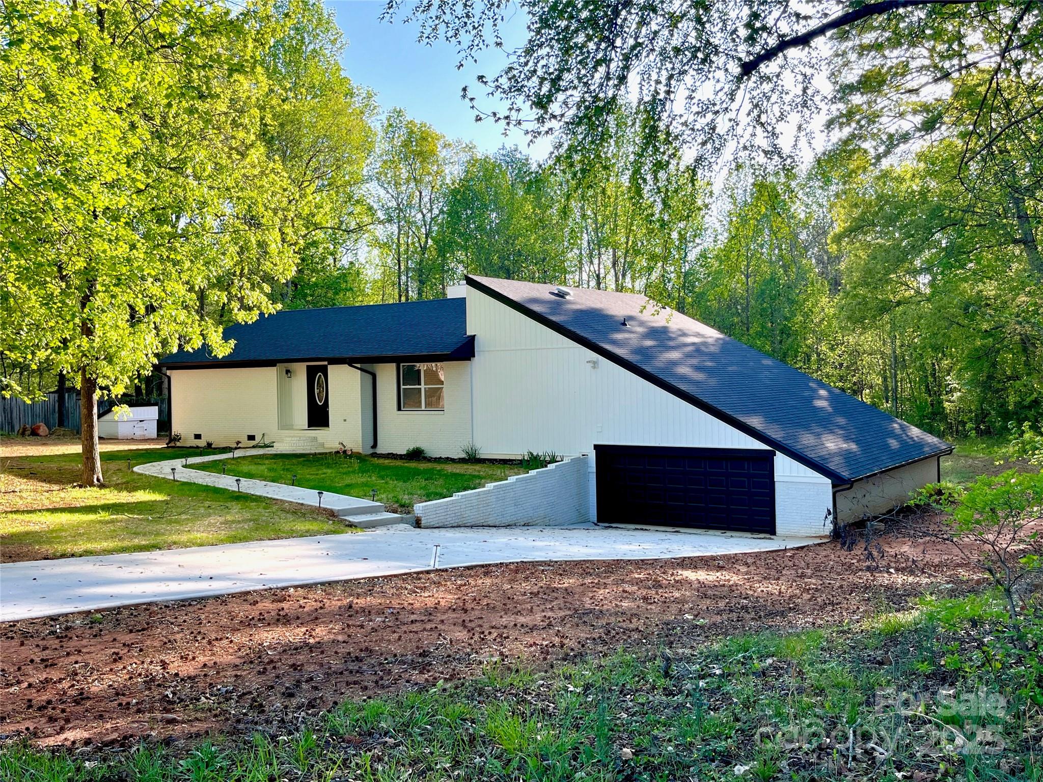 Roam | 108 Vance Allen Ave, Rockwell, NC, 28138