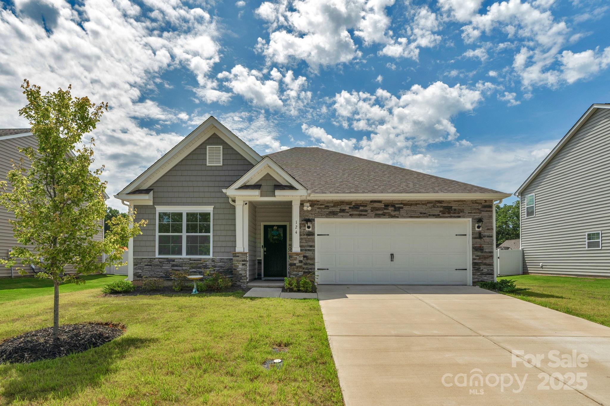 Roam | Buy 124 Hickory Ridge Dr # 11, Locust, NC, 28097 with a 4.87% ...