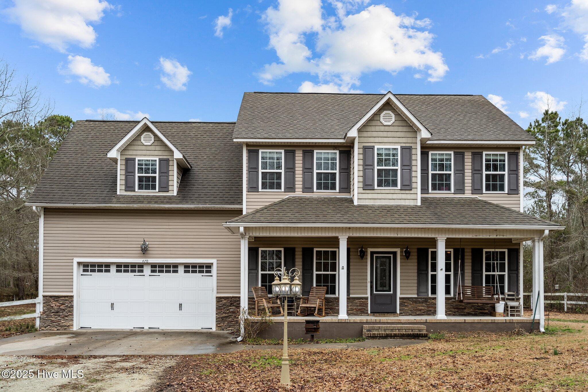 Roam | 470 Haw Branch Rd, Richlands, NC, 28574