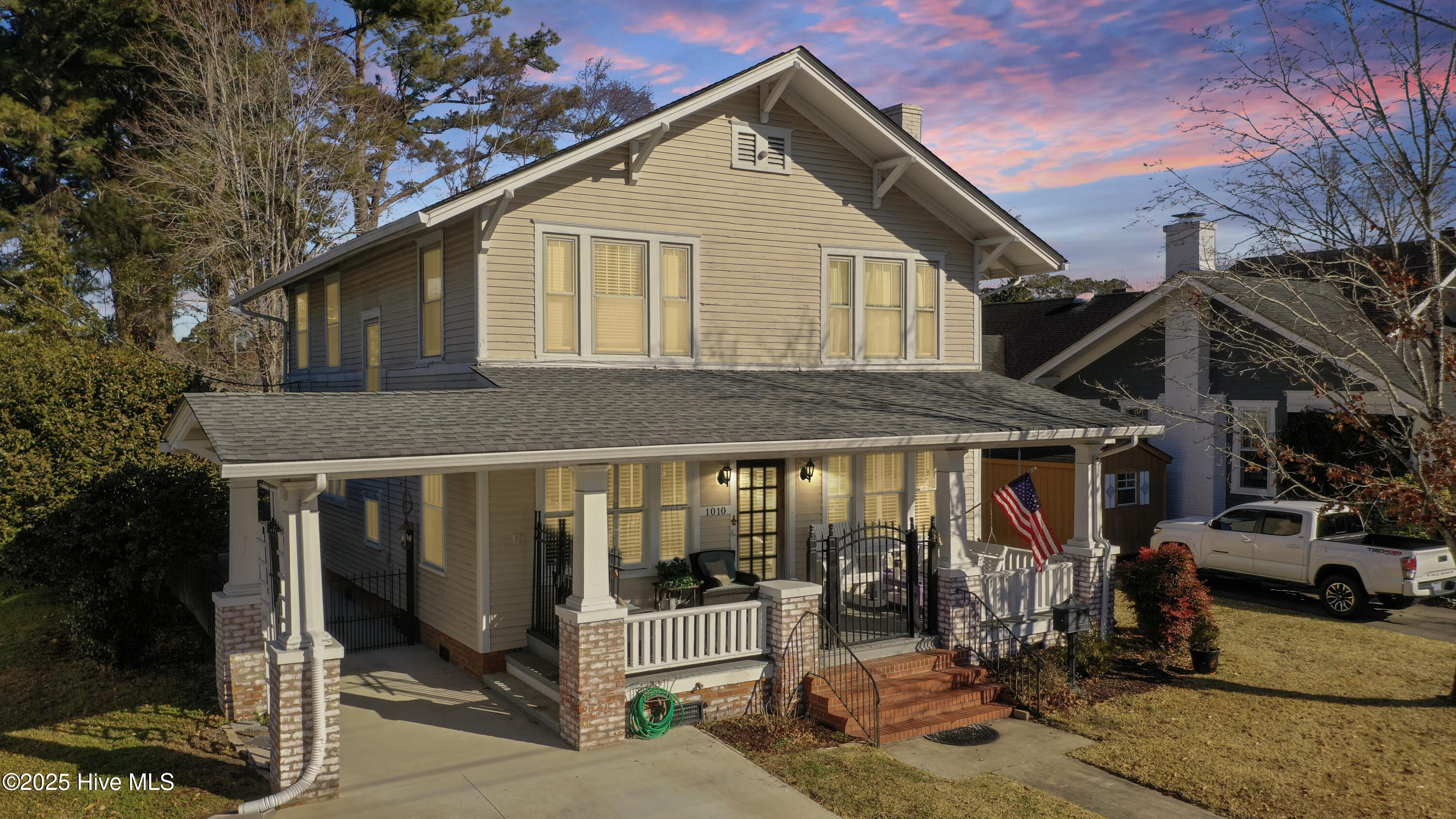 Roam | 1010 W Church St, Elizabeth City, NC