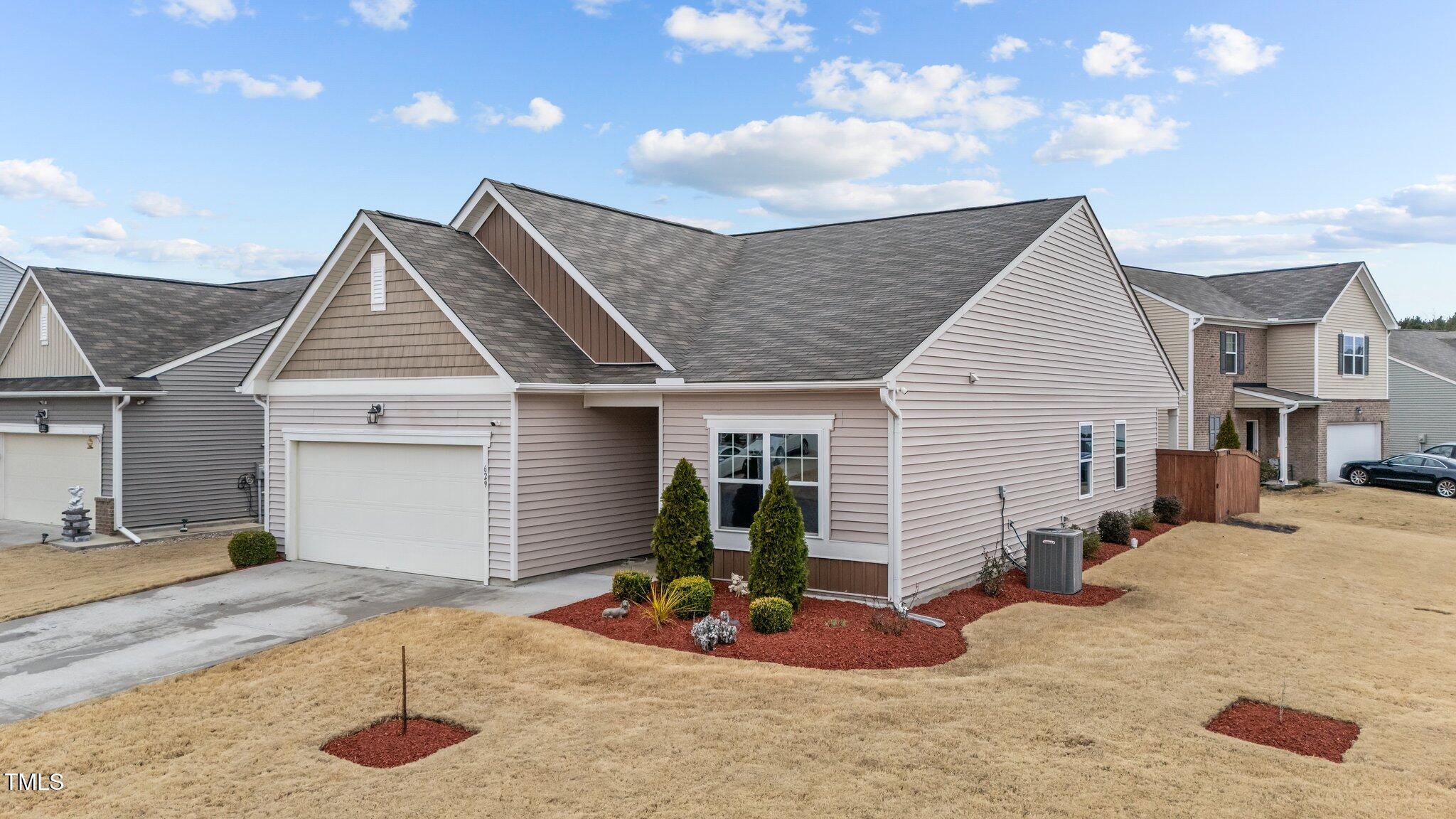 Roam | 629 Kenyon Spring Dr, Zebulon, NC