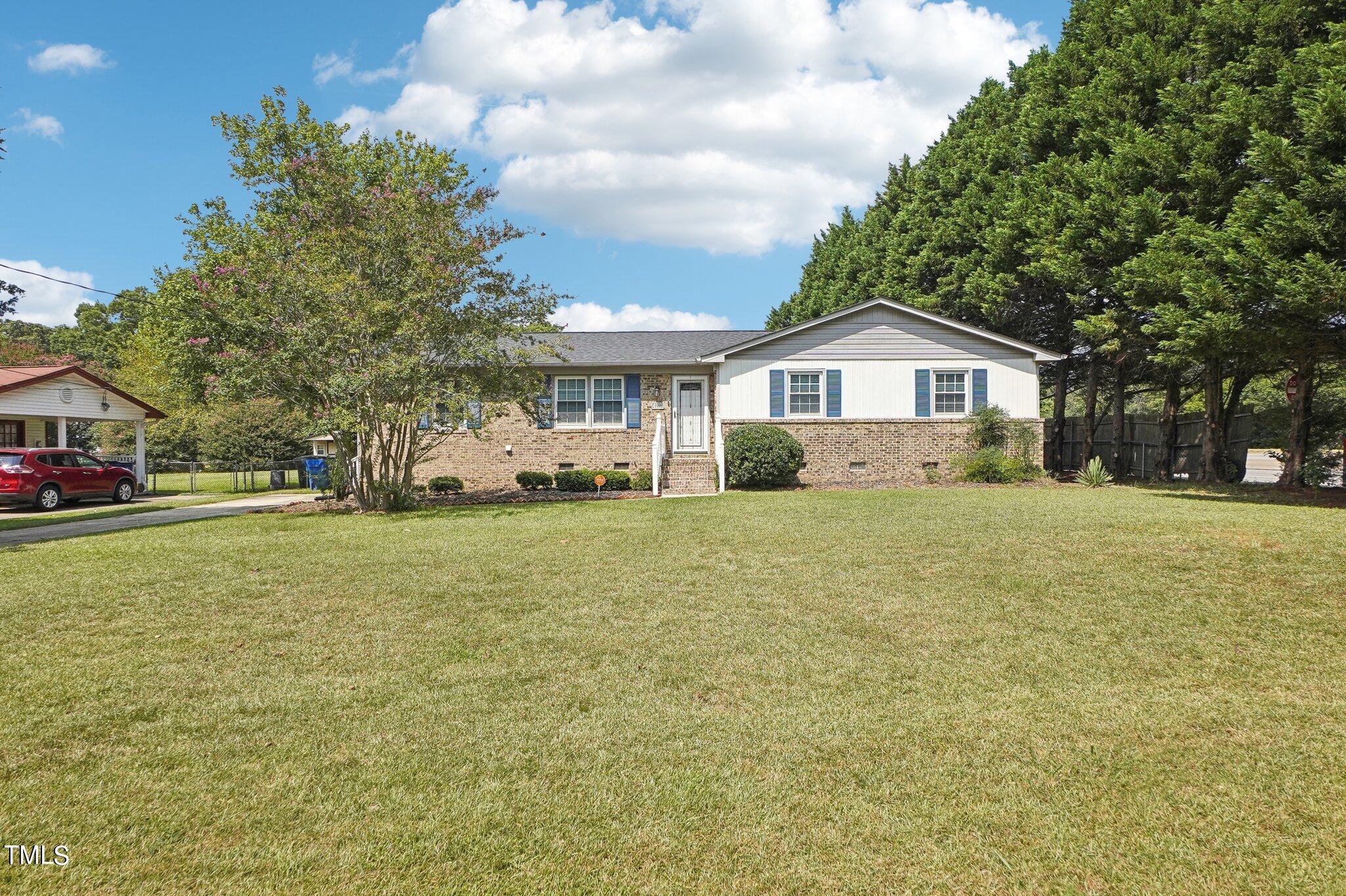 Roam | 4217 Pin Oak Rd, Raleigh, NC