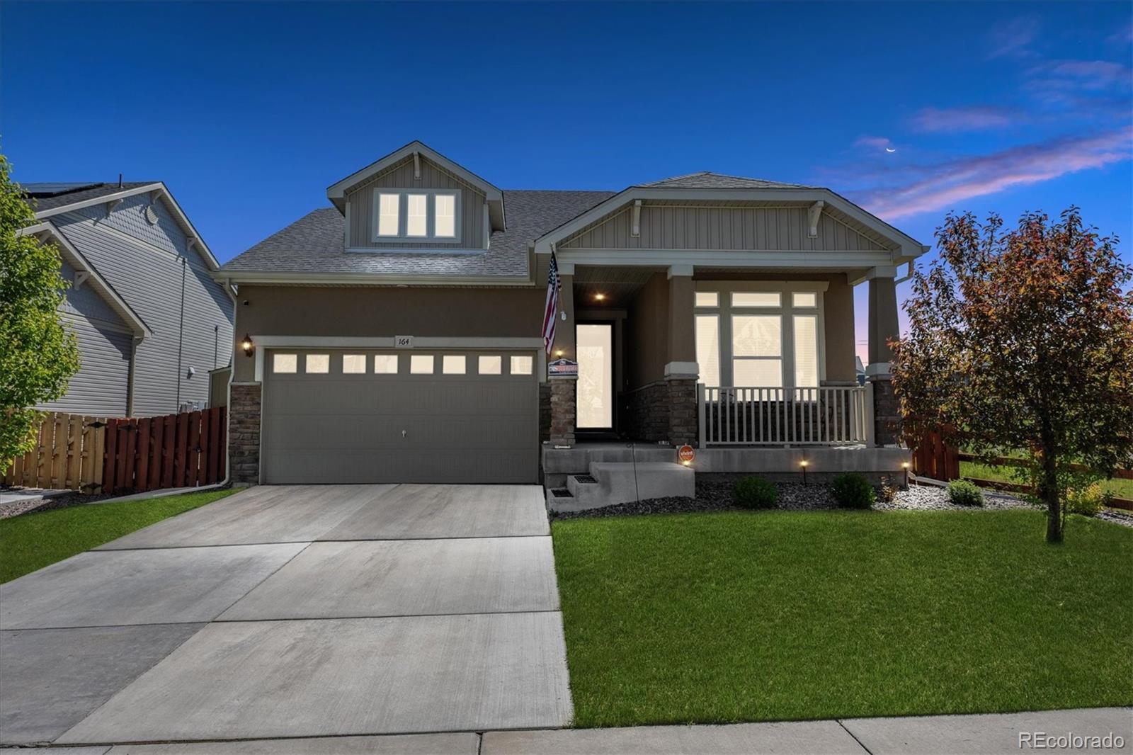 Roam | 164 N Oak Hill Way, Aurora, CO, 80018