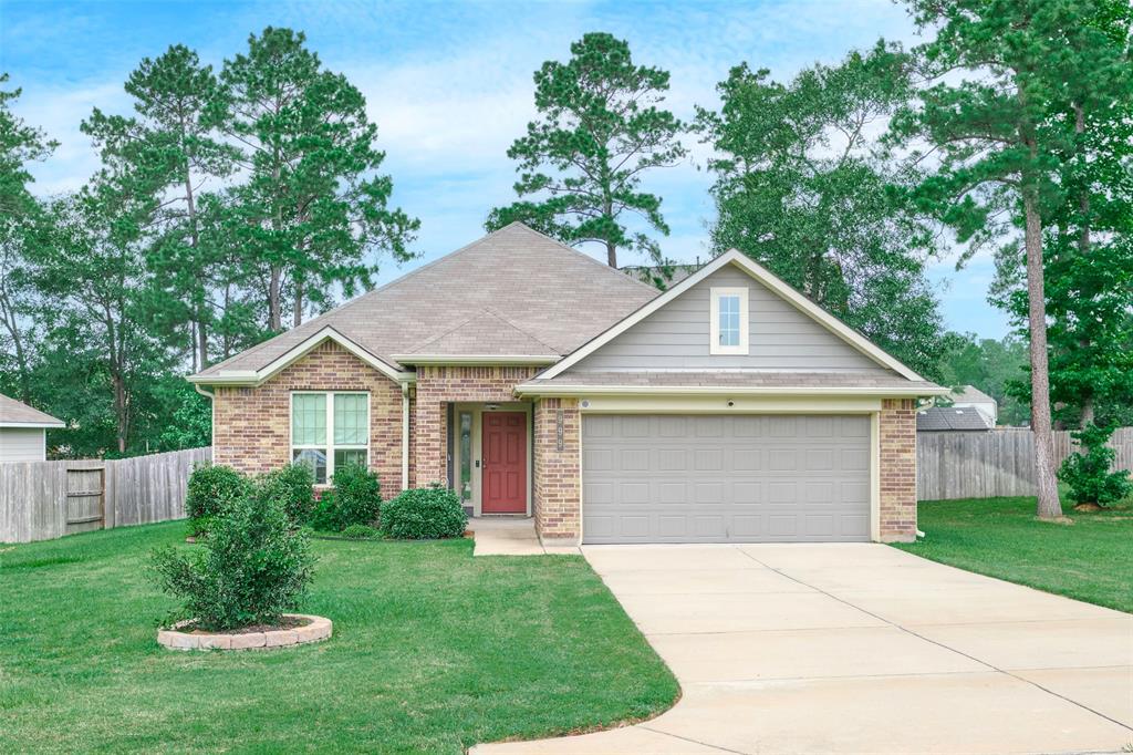 Roam | Buy 999 Arbor Gln, Conroe, TX with a 2.625% mortgage included.