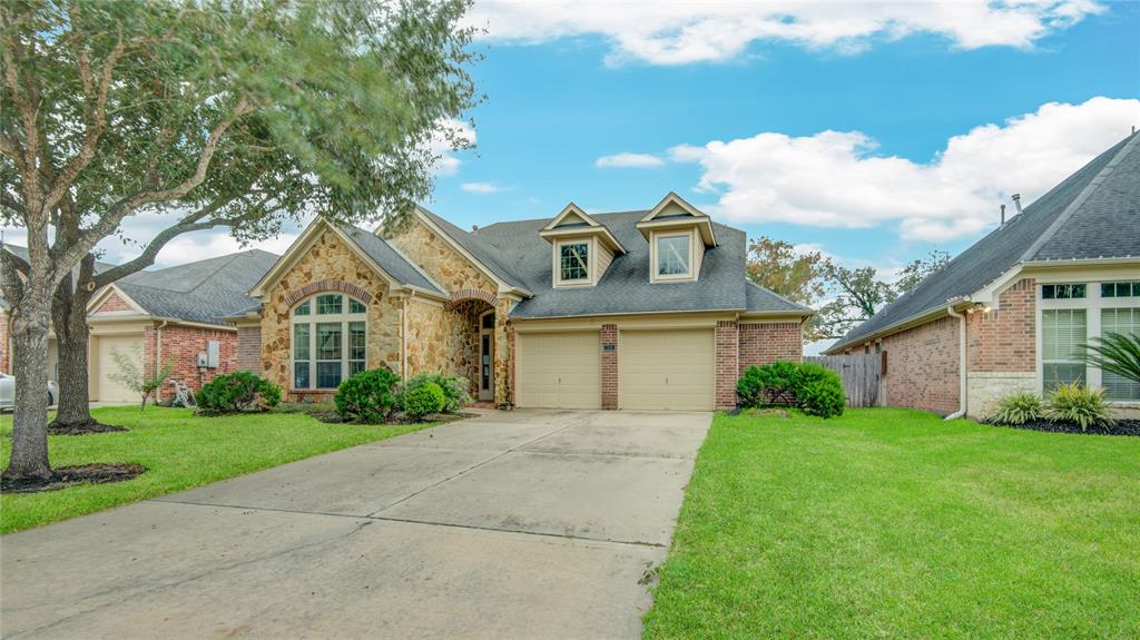 Roam | Buy 2514 Shadow Oaks Dr, Fresno, TX with a 5.2% mortgage included.