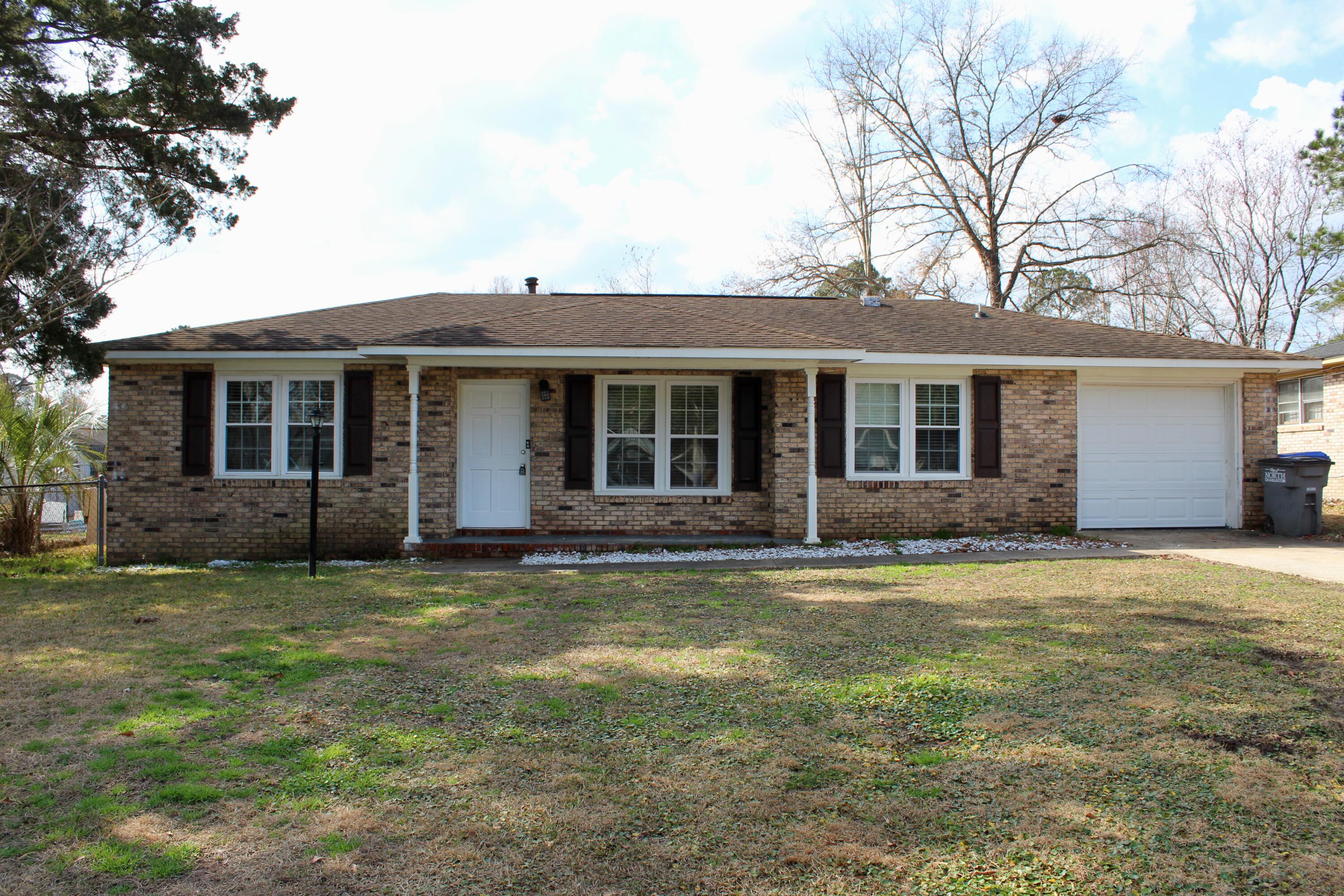 Roam | 7645 Knollwood Dr, North Charleston, SC, 29418