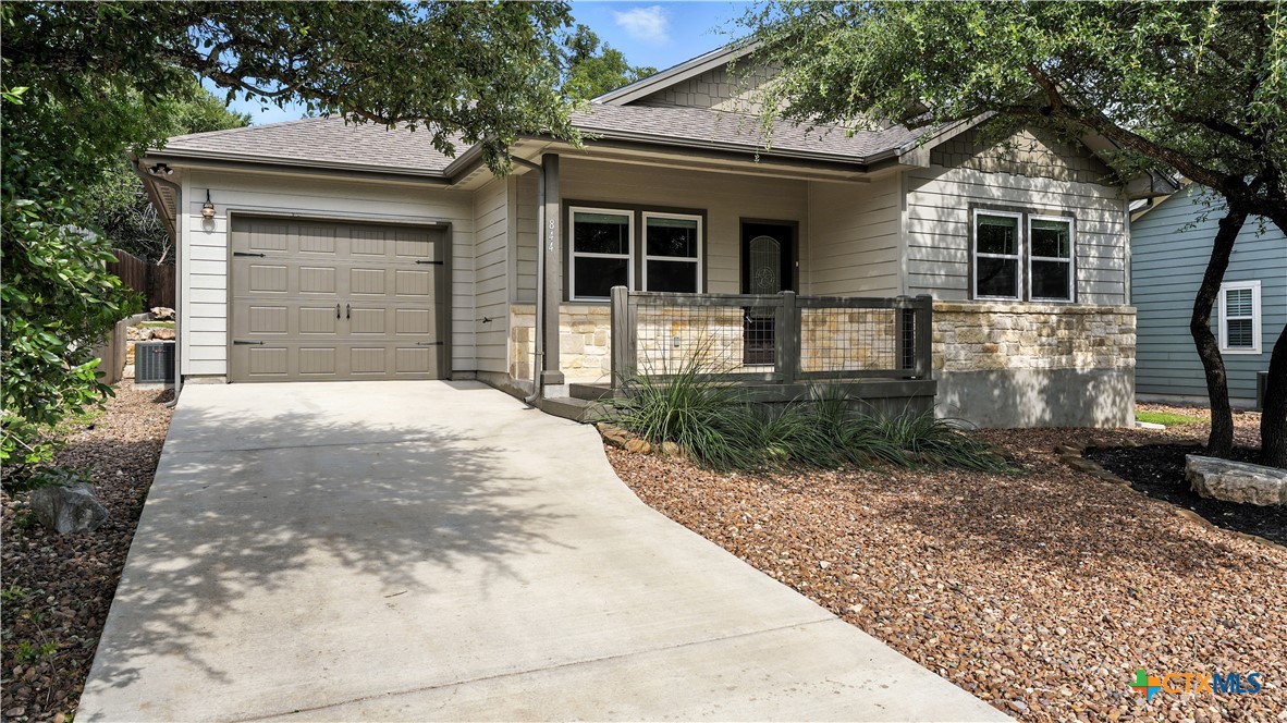 Roam | Buy 844 Canyon Trce, Canyon Lake, TX, 78133 with a 3.25% ...