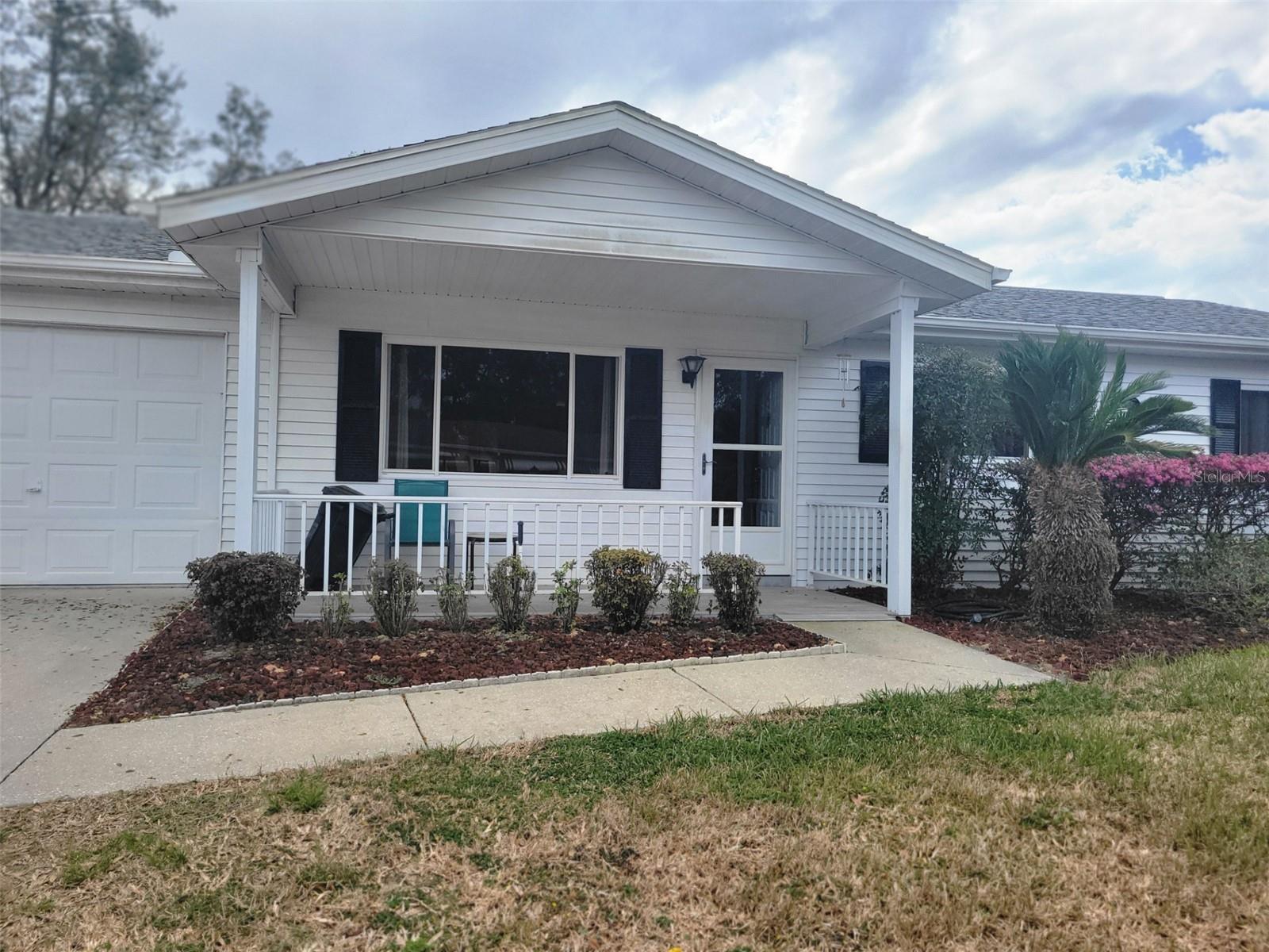 Roam | Buy 8344 SW 107th Pl, Ocala, FL with a 4.62% mortgage included.