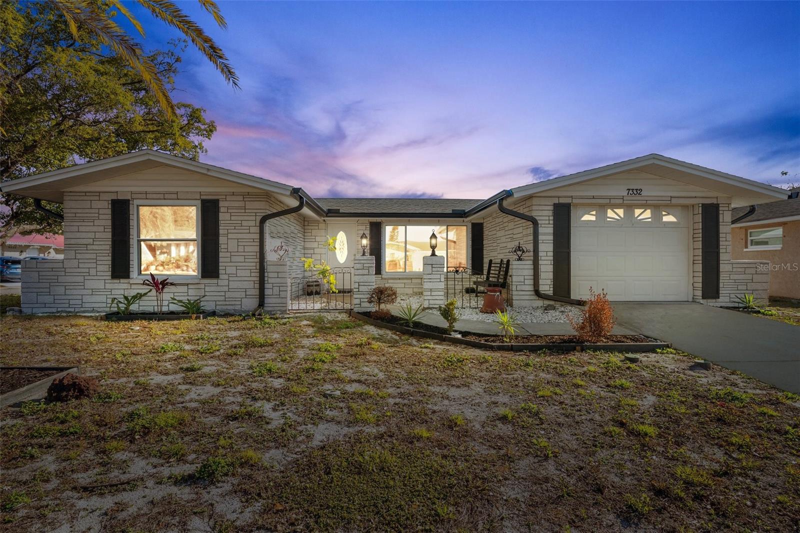 Roam | 7332 Vienna Ln, Port Richey, FL, 34668