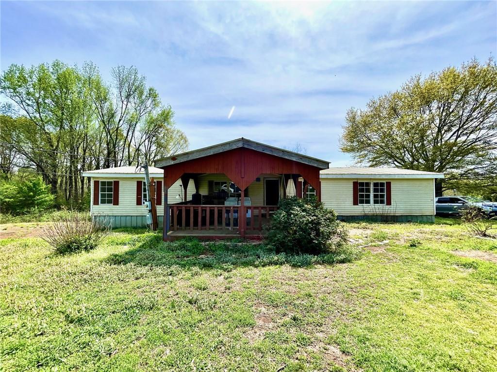 Roam | 1546 Bob Mann Rd, Maysville, GA, 30558